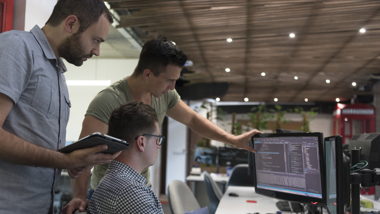 Five Things You MUST Teach Your Staff About Cyber Security. - Wirebox